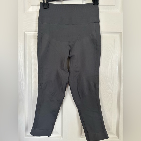 lululemon athletica | Pants & Jumpsuits | Like New Lululemon Q5 ...